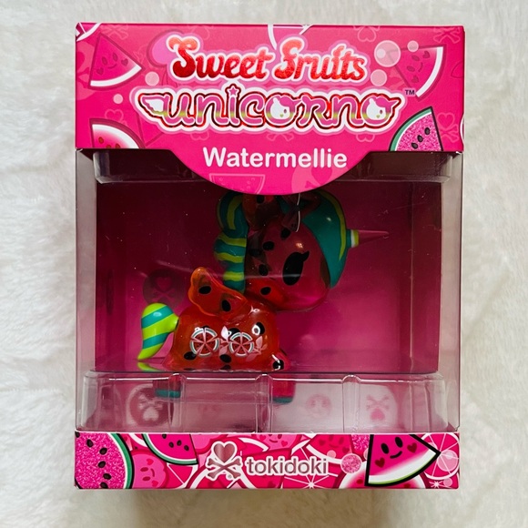 tokidoki | Art | Nwt Tokidoki Unicorno Collectible Figure Sweet Fruits ...
